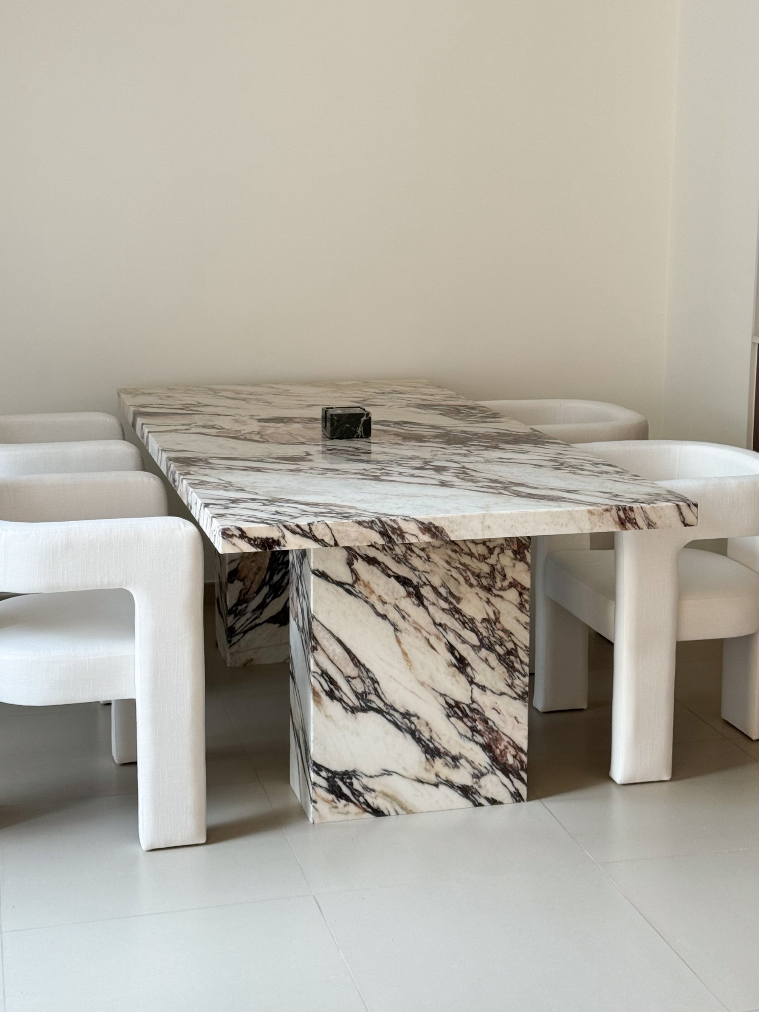 Shop Premium Dining Tables Online in Dubai, UAE - Palm Living