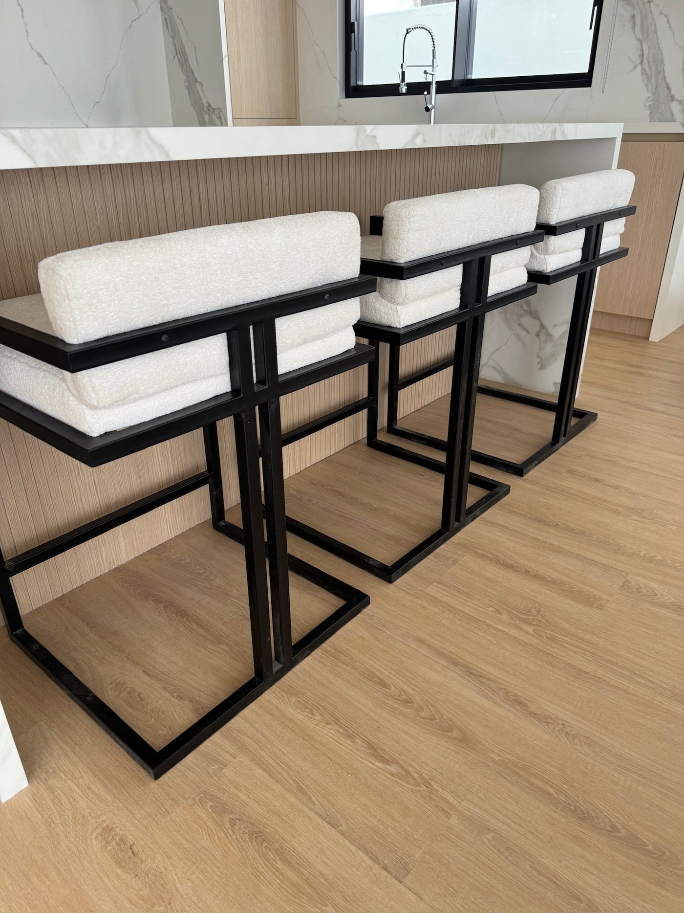 Shop Premium Bar Stools - Dining Collection Online in Dubai, UAE - Palm ...